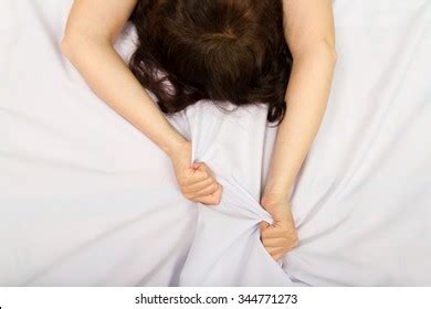 Hundred Sexy Woman Hands Pulling White Sheets Royalty Free Images Stock Photos Pictures