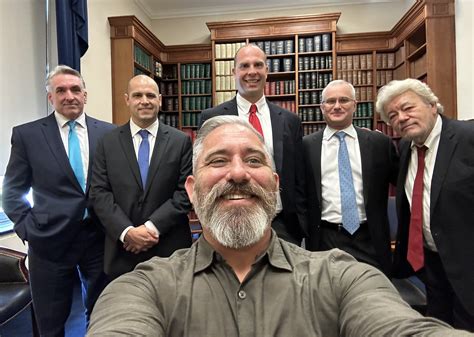 Behind The Scenes Ufo Hearing Selfie🛸 Raliens