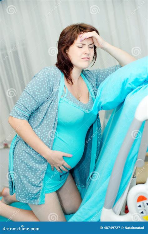 Роды дома стоя