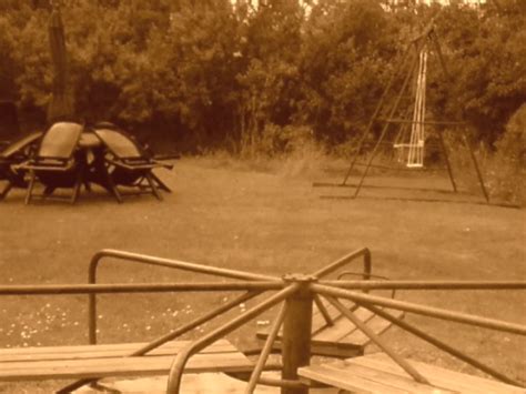 Whats Wrong With This Picture Youtube Video Screamer Wiki