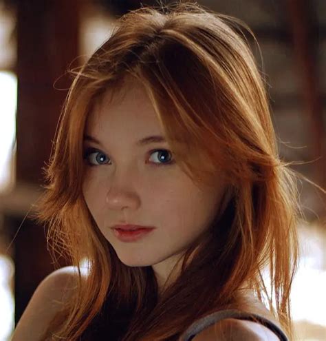 Cutest Redhead Ever Scrolller