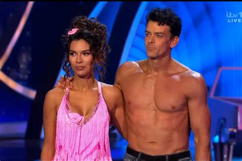 Itv Dancing On Ice S Ekin Su Sparks More Complaints As She Dances With Topless Men Birmingham Live