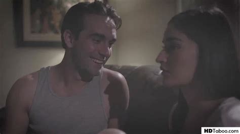 Cute Uncle Is Willing To Teach A Virgin Free Sex Eb Hotntubes Com