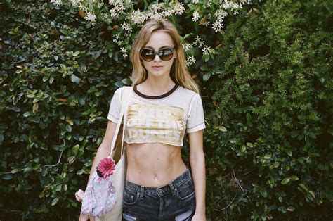 Dora Yoder Scrolller