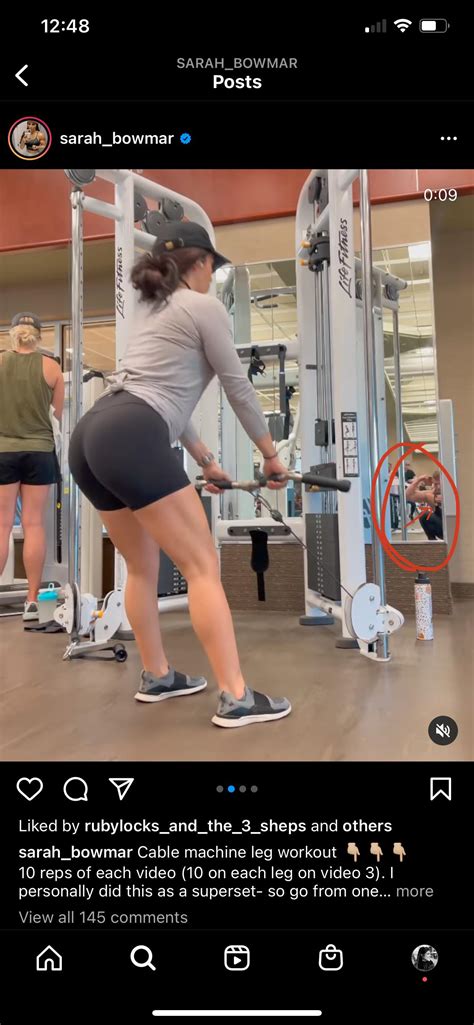 Not Josh Flexing In The Mirror While Recording Sarahs Workout 💀 R Sarahbowmar