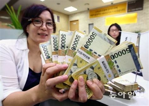 韩国面额50000元纸币发行十周年 政府：省事又省钱凤凰网
