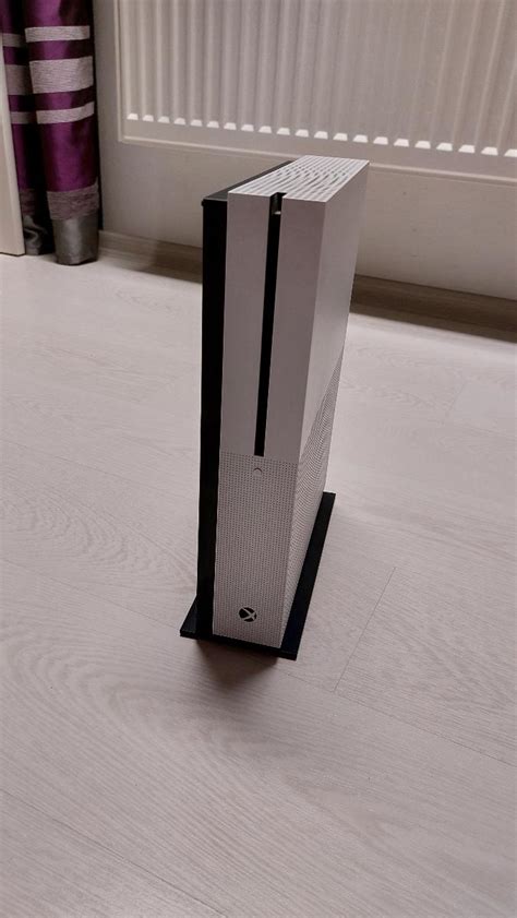 Xbox One S + ovladač + originální podstavec | Aukro