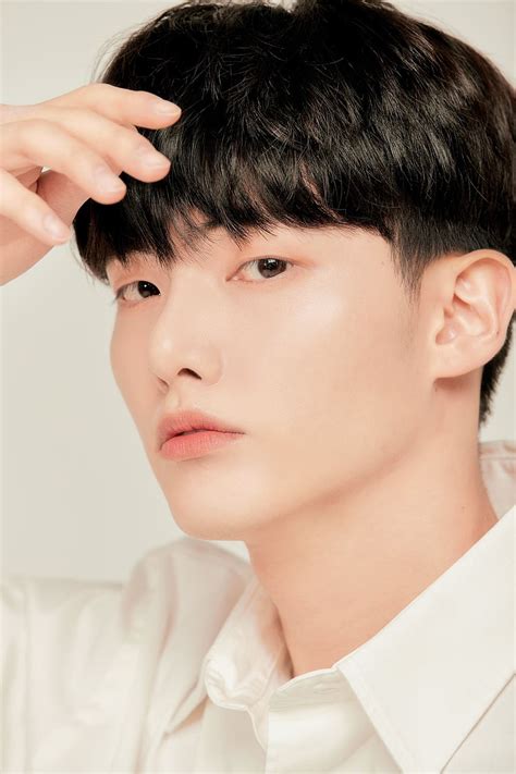 Kang Eun Bin Wiki Biography Age Gallery Spouse And More