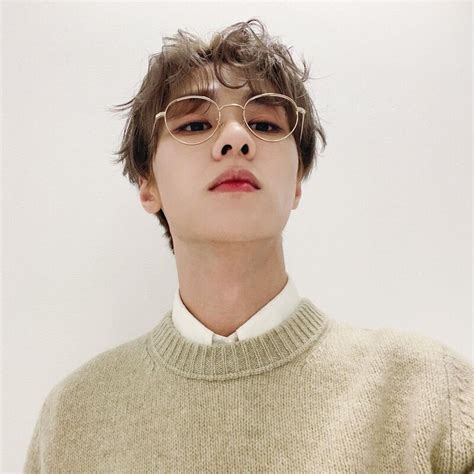 201025 Wayv Kun Instagram Update Kpopping