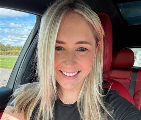 Sub Girl Biographywiki Age Height Career Photos And More