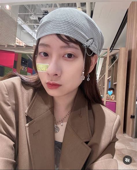 正妹 著衣顯大 Ptt表特板