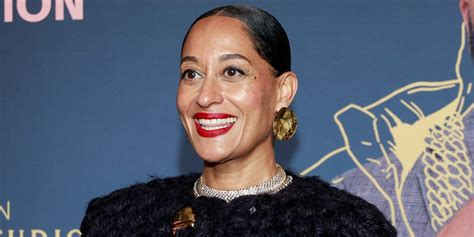 Tracee Ellis Ross Reveals Her Toned Abs In Bikini Photos On Ig