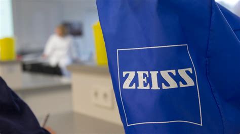 How To Keep Your Microscope Clean