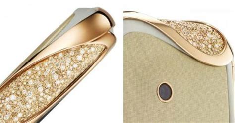 마치 눈 내린 듯다이아몬드 장식 6천만원짜리 스마트폰