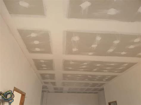 🏡🏡ส่งงานฝ้าภายในฉาบเรียบ ช่างกระจกอลูมิเนียมลำปาง Facebook