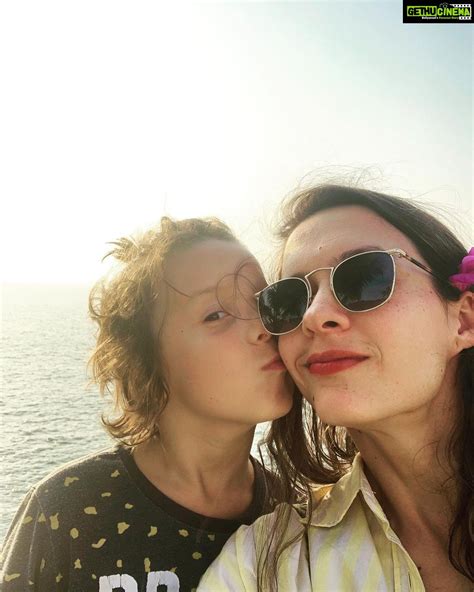 Bikini Isha Sharvani