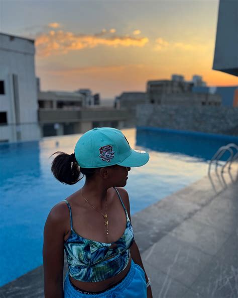 Joy Choose Your Own Path Outfit Truckee Labels 🤩🤩 Joycee Happiness Fashion