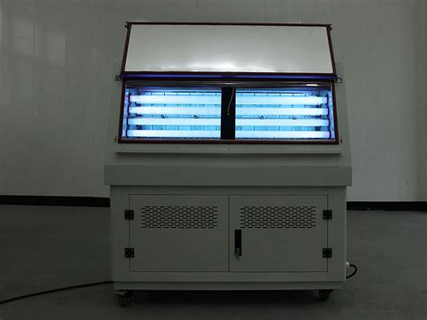 Uva And Uvb Lamps In Uv Test Chambers Differences And Applications