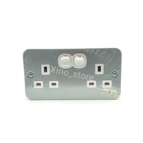 Sirim Single Double 13a Metal Clad Switch Socket Outlet 1gang 2gang Besi Switch Socket Outlet