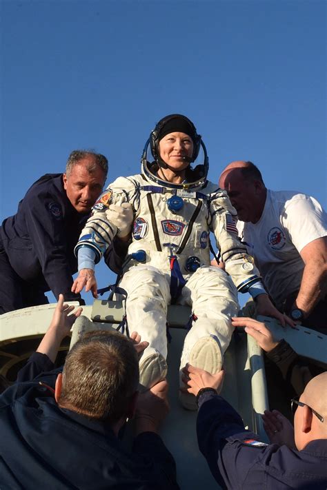 Friends Of Nasa Post Soyuz Landing Nasa Astronaut Dyson Cosmonauts Kononenko And Chub
