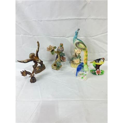 Assorted Bird Decor