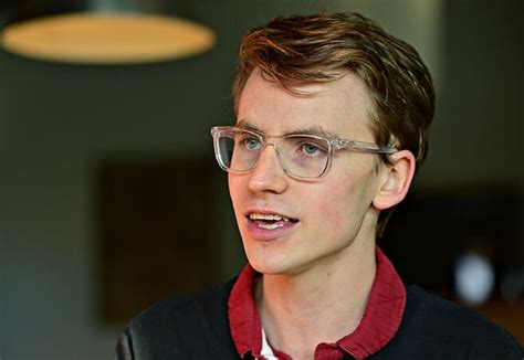 Droit Au But Avec Jesse Robitaille Du Parti Conservateur