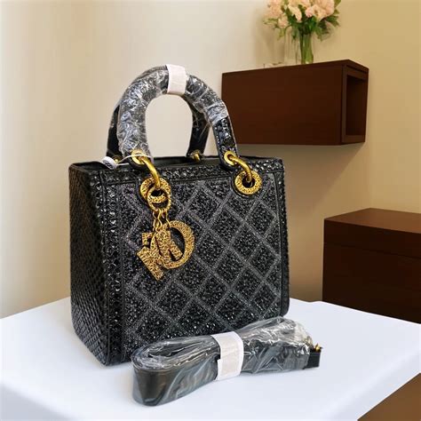 T I X Ch N Chauxunel Doris Python Diamong