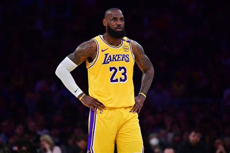 L A Exec On Lebron James Were Just Happy That Hes Still A Laker