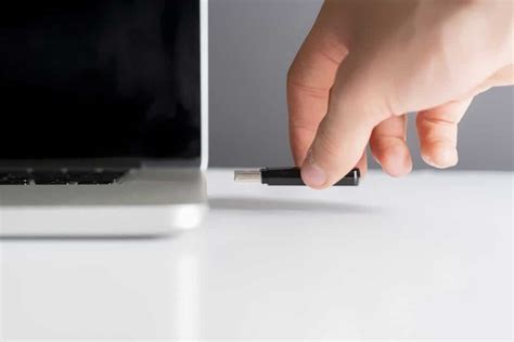 Fix Windows Update Error Code 0x80070017 Techcult