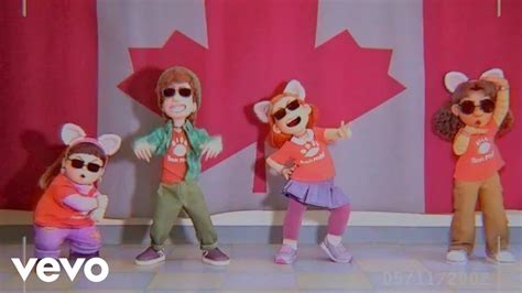 არავინ გგავს შენ დისნეის და პიქსარის წითელი პანდა Youtube