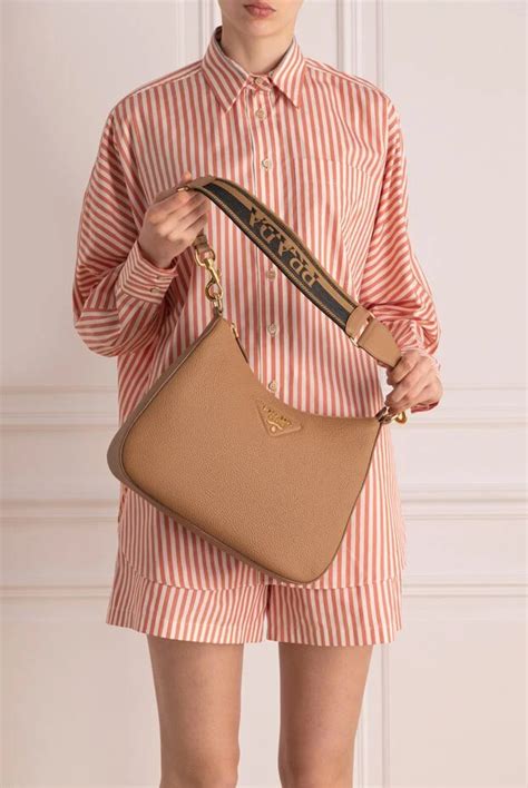 Жіночі сумки — купити дизайнерську брендову сумочку в інтернет магазині Domino