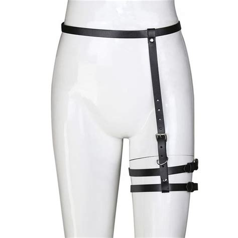 Pin De Sex Symbol Em Outfits