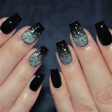 Black Sparkly Nails