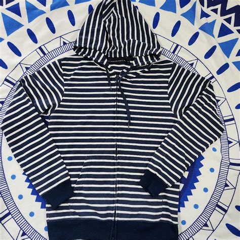 Defective Struct M ストライプパーカー メルカリ