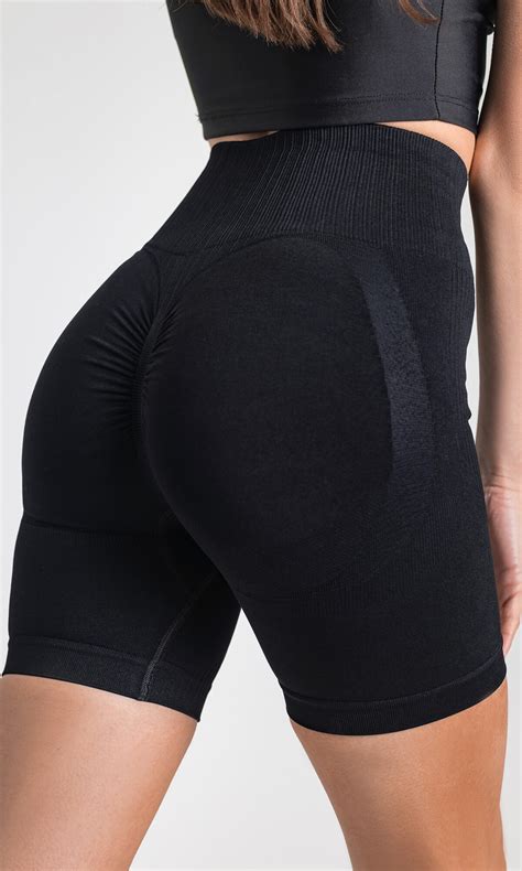 Всички видове дамски Клинове на топ цени от Мис Лилас