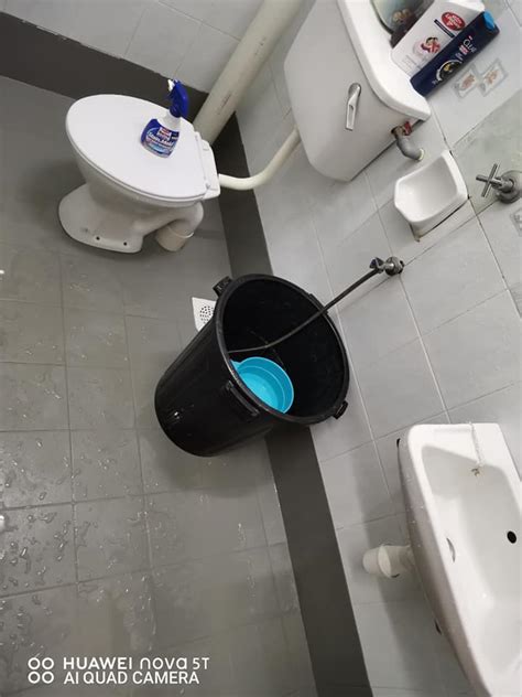 Harga Berus Mangkuk Tandas