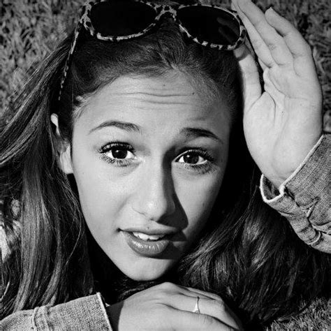 Ariana Guido Youtube