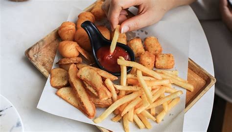 Testicular Cancer What Are The Signs To Look Out For And How Do You