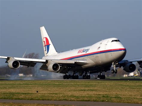 3 000 Free Boeing 747 And Airport Images Pixabay