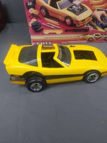 Ertl Modifiers Corvette Model Car Ek Auctioneers Llc