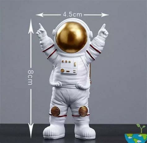 Статуэтка фигурка космонавт декор офис дом детская подарок — ціна 399 грн у каталозі