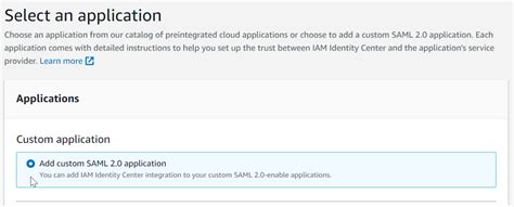 在aws Iam Identity Center中將ragic加為應用程式，並設定saml Sso登入