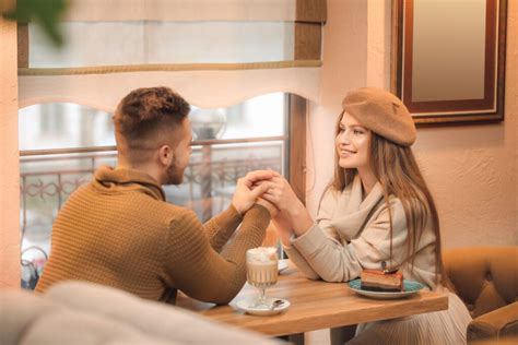 How To Ask A Girl Out Without Being Awkward Relationship Culture