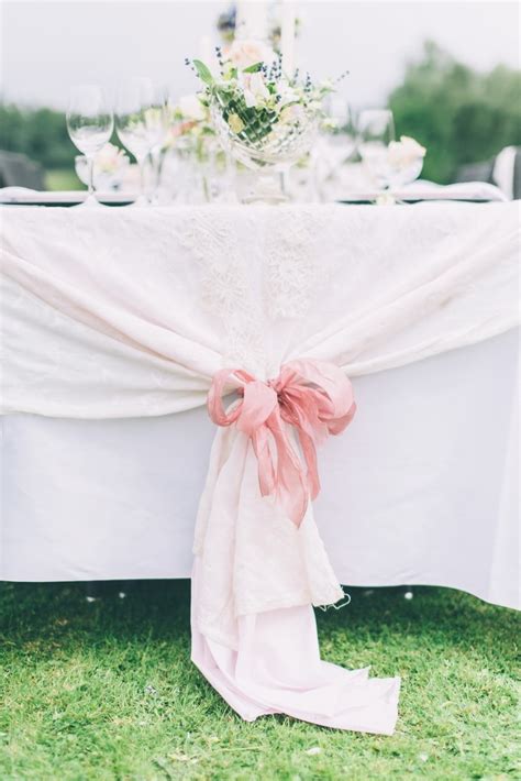 Tablecloth Styling Tips PS Home