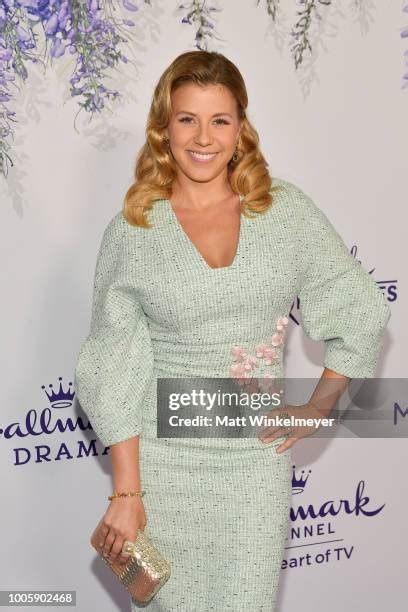 Jodie Sweetin Images Photos And Premium High Res Pictures Getty Images
