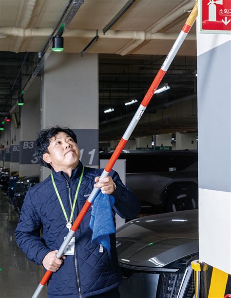 Workmate 안전과 고객 만족을 최우선으로