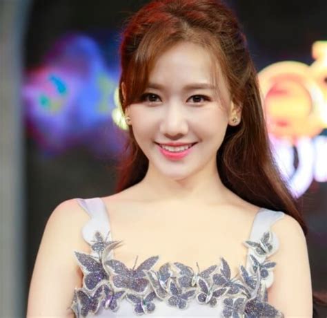 Tiểu Sử Hari Won