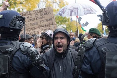 فرانسه؛ تظاهرات علیه گرانی در پاریس برنده نوبل در صف اول ادامه