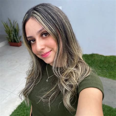 J Lia Mendes Juliaa Mendesg Threads Say More