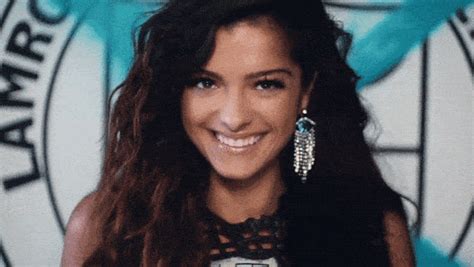 These S Of Hot Girls Winking Will Make You Weak 17 S